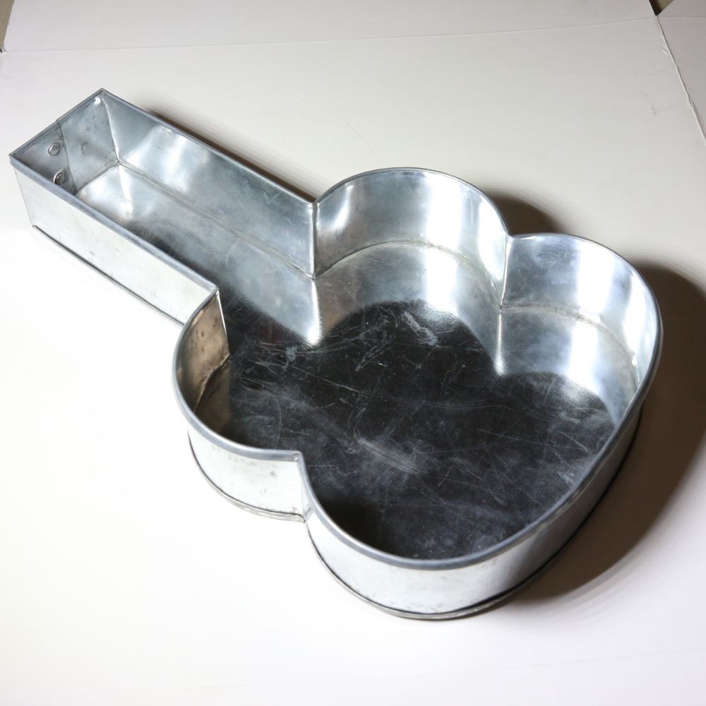 Cake Mold Guitar | By Chefiality.pk